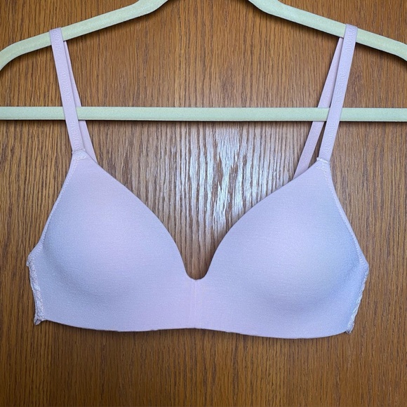 Adore Me | Intimates & Sleepwear | Adore Me 34a Harlowe Contour Plunge ...